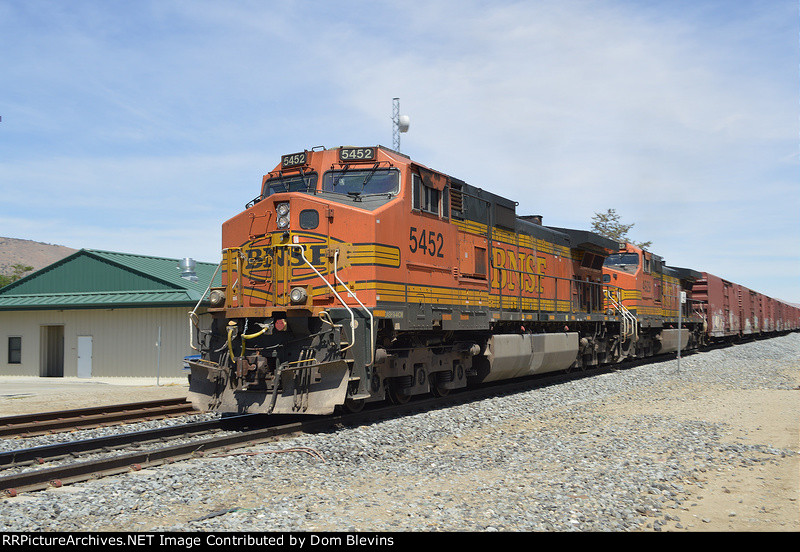 BNSF 4929